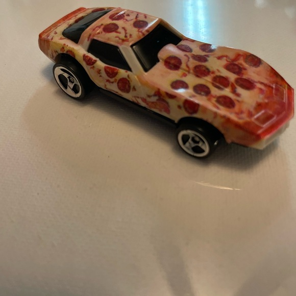 Hot Wheels | Toys | Vtg 996 Hot Wheels Corvette Stingray Pizza ...